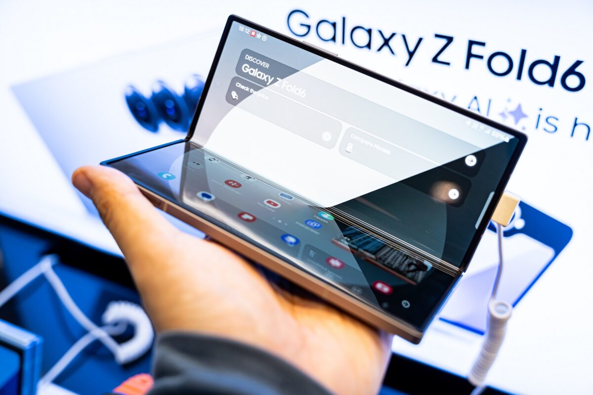 Galaxy Z Fold 6 nema najbolji hardver među telefonima na preklop, ali ...